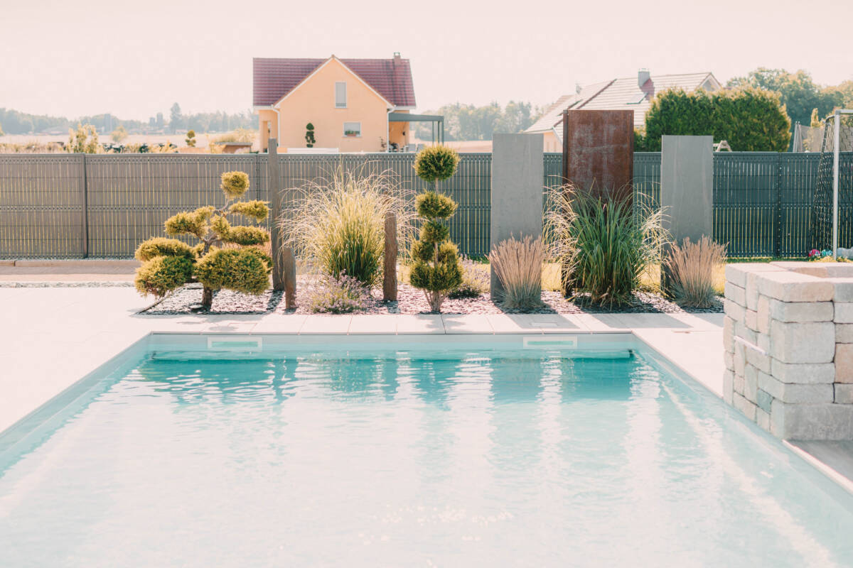 DIFFÉRENTS AMÉNAGEMENTS D'ENTOURAGE DE PISCINES - Elementerre